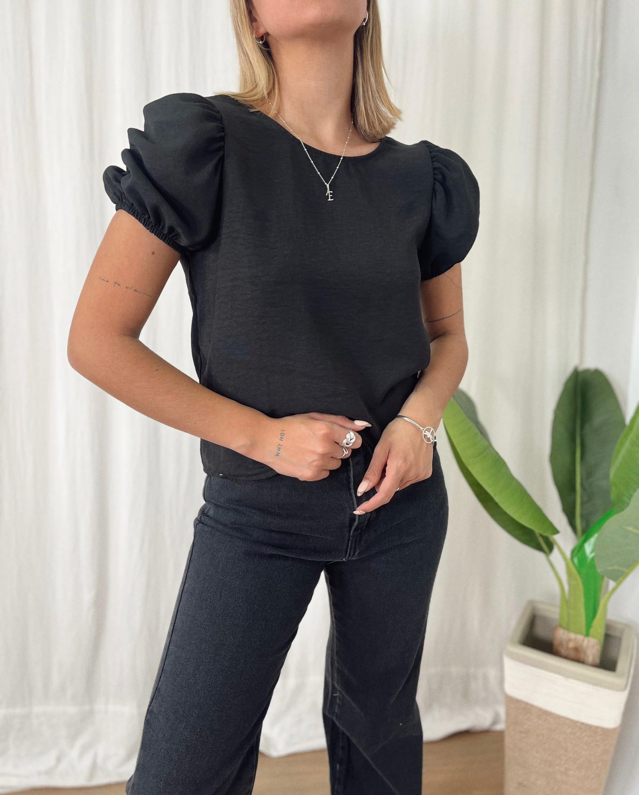 BLUSA KELLY FRUNCE EN MANGA | Diosas Fem